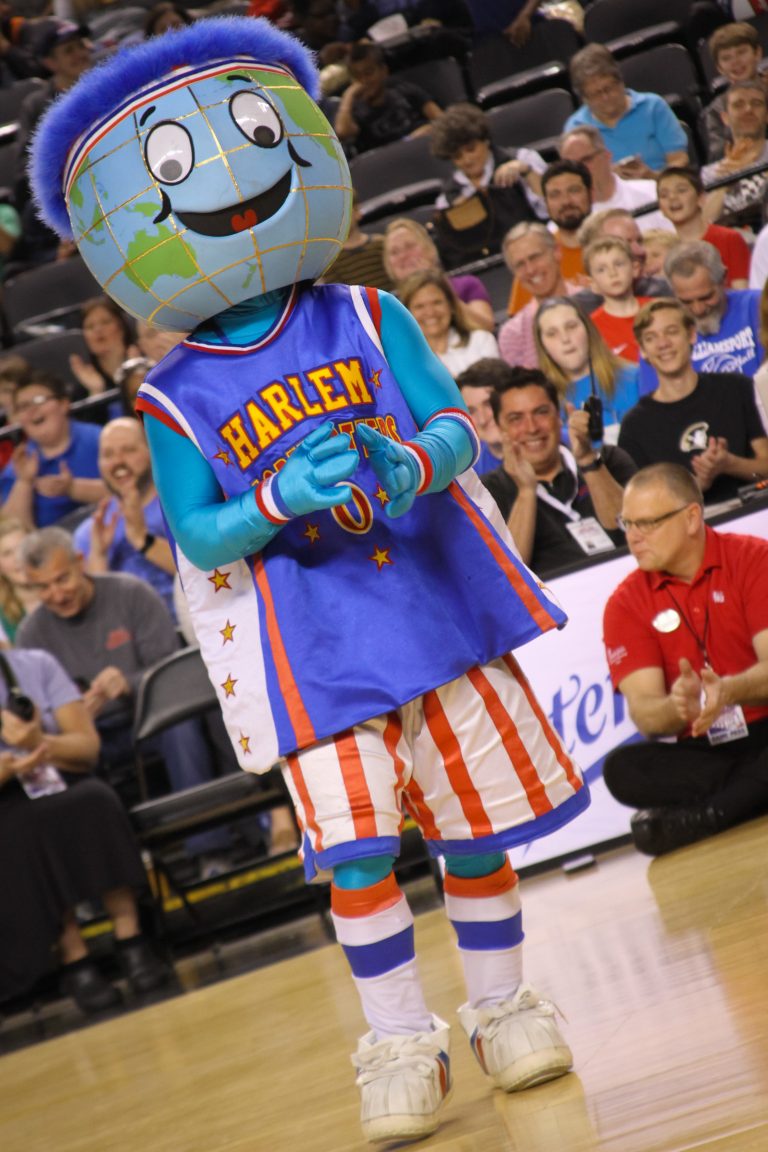 REVIEW: The Harlem Globetrotters 2017 - Royal Farms Arena - Baltimore ...